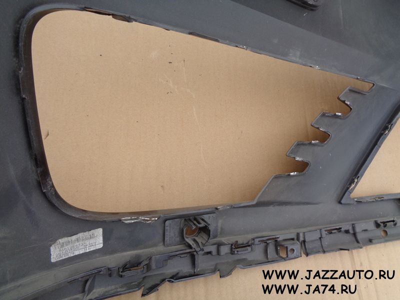 Бампер передний: Бампер передний с отверстиями под омыватели фар и под ...